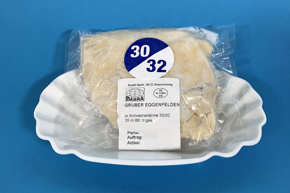 Schweinedarm 30/32, 20 m, gesalzen | Online Shop Metzgereibedarf Gruber ...